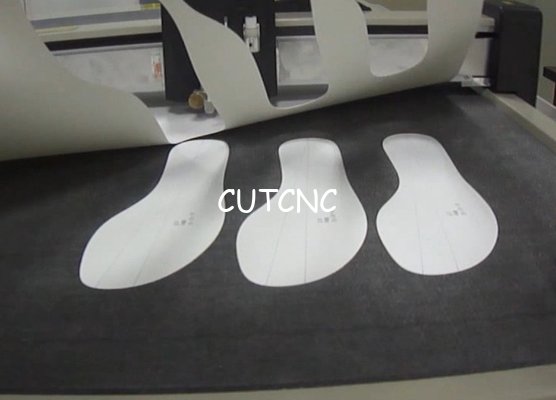 Garment upholstery pattern cnc cutting machine