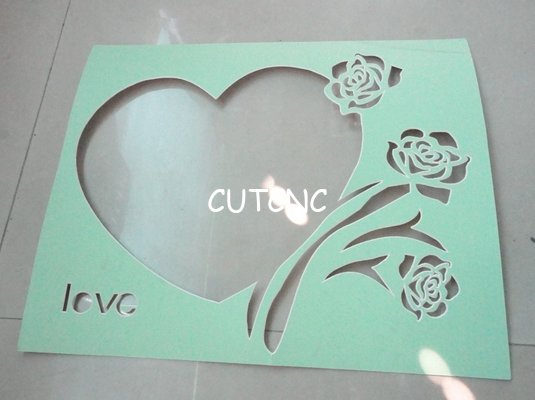 Computerized matboard cutter