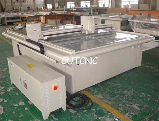 Offset printing rubber blanket cutting plotter