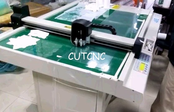 Flatbed OCA die-less efficient cutting table perfect half cutting solution