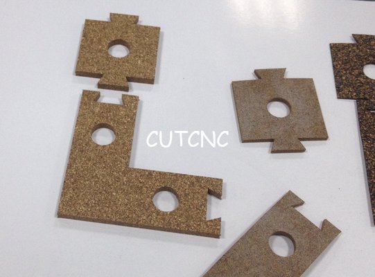 Computerized electrical cork gasket cutting machine