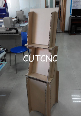 Solid honeycomb paper board  showing stand sampling cutting machine
