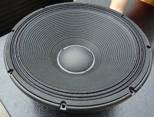 Subwoofer largo 2 x 18" del PA del Home Audio de la excursión el altavoz de subgraves activo más ruidoso del conductor del LF