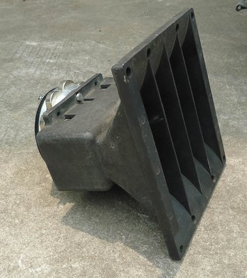 Single 12" 100W line array speaker stands 90º Nominal Horizontal Coverage