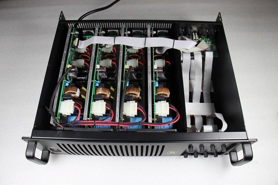 Amplificador de potencia de Digitaces de la etapa de la boda de la clase D 900 vatios de multi - color del negro de canal