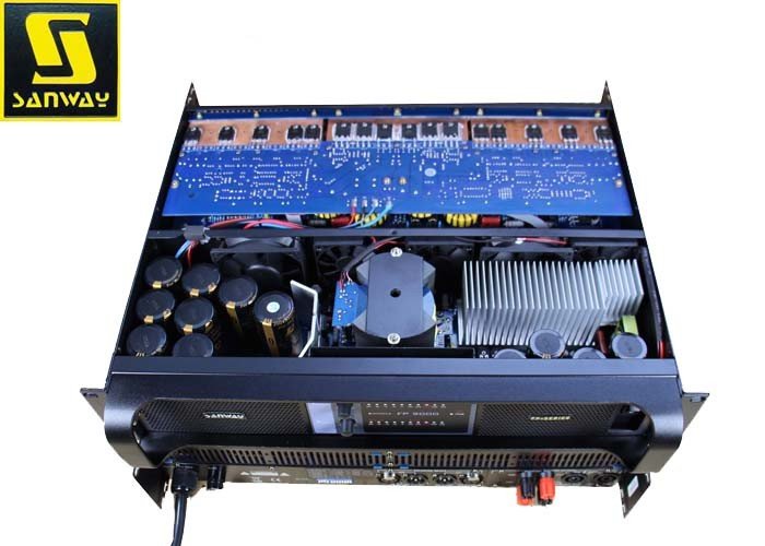 Schwarzer Kanal-PA-Verstärker 9000W der Farbe2 mit reinem kupfernem Kühlkörper