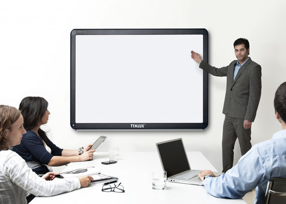Promotional 450nits Interactive LCD Media Player With Aluminum Alloy Body For Meeting