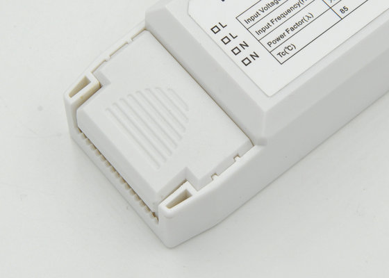 Indoor IP20 Leading Edge Dimmable LED Driver MR16 for LED Strip