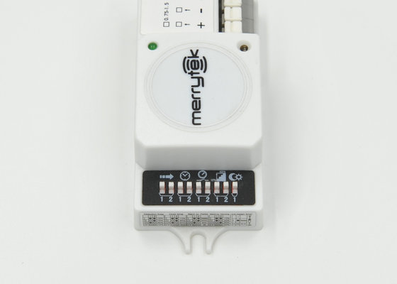Corridor Light DC Motion Sensor With 4 - Pole Press - In Terminal
