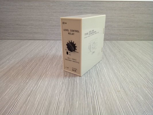 ALN/AL2N Level Control Relay For Electrolytic Fluid Adjustable Sensitivity 5K~100KΩ