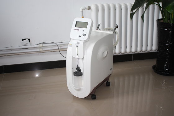 Portable oxygen jet facial machine
