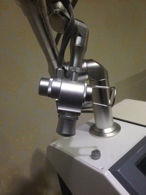 Ultra Pulse Co2 Fractional Laser Skin Tightening Machine 100um - 2000um Spot Size