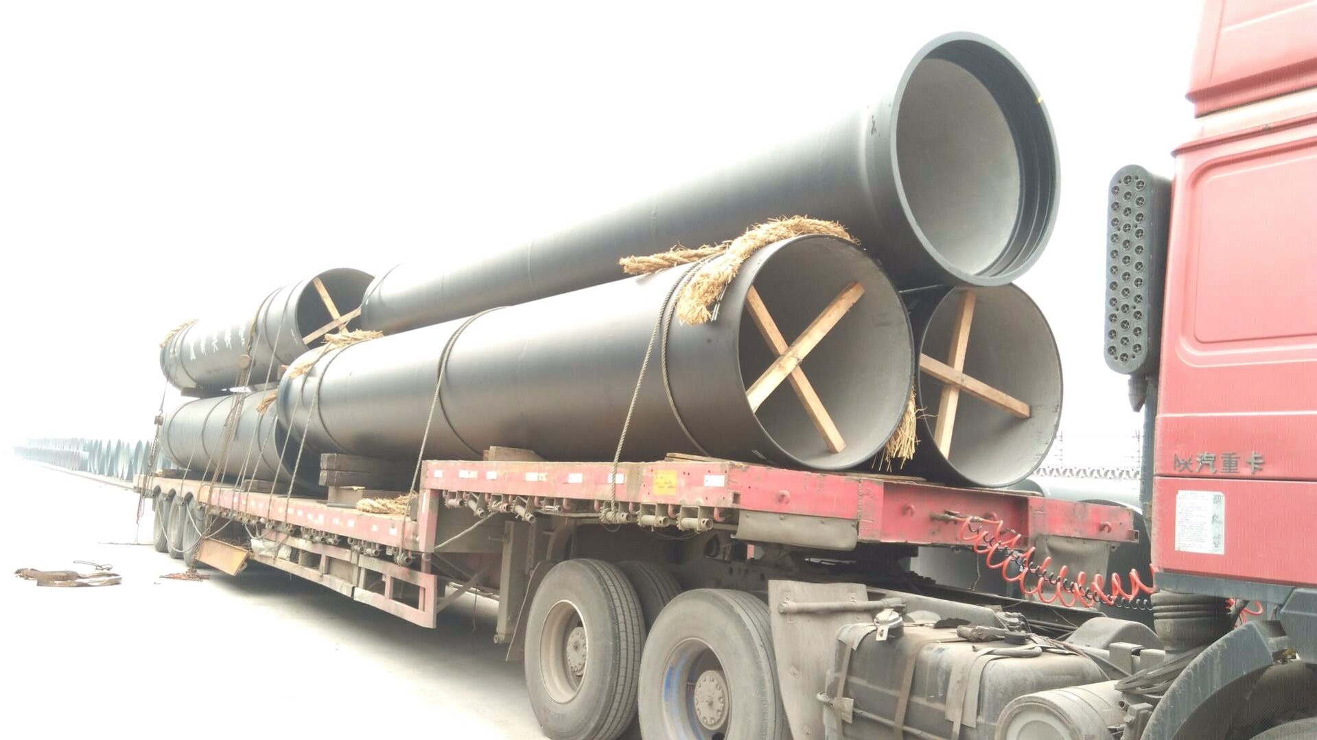 Tubería en Hierro Dúctil tipo Push-On o Bridadas según ISO 2531