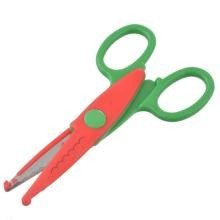 White 13 cm lace cut can make special scissors cutting out all sorts of design pattern of DIY