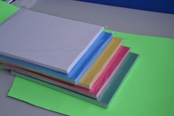 Large Wide Crepe Paper Rolls 54CM * 105CM , Multi Colored Tissue Paper For Crafts