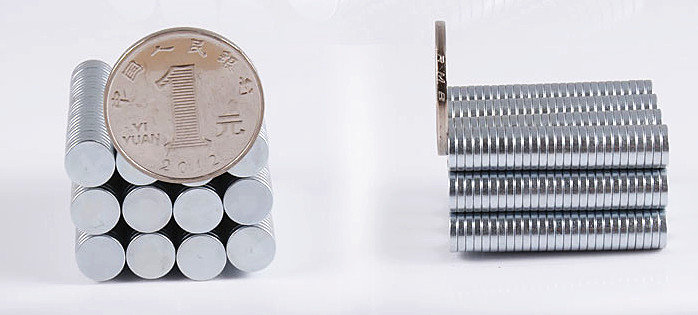 Strong Micro Small Rare Earth Magnets , Tiny Strong Circular Magnets For Quartz Watch