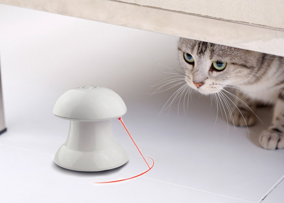 Happy White Cat Laser Toy Light 18 X 18cm Size With 4 Different Speed Modes