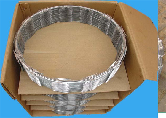 Barb Wire Fence Bags Waterproof Cross Style Surface Packing Paper Garden Protection Wire