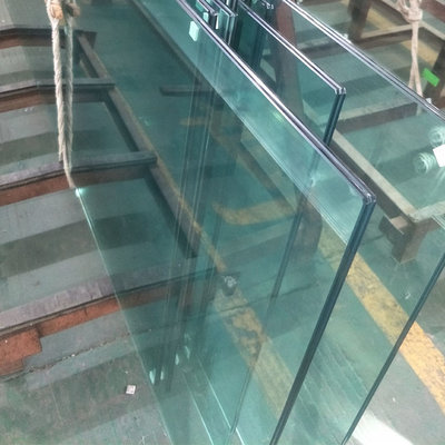 SGCC standard Clear tempered 13.52mm PVB film laminated safety framelsess glass Railing
