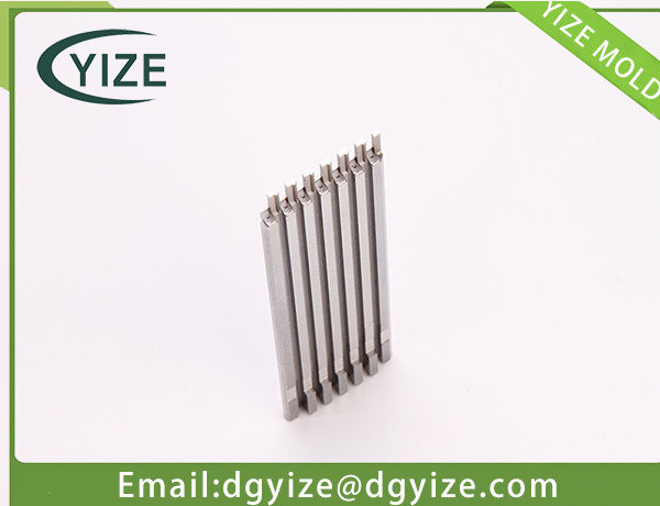 USA(AISA.D2.H13.P20.M2) plastic injection mold part with high quality