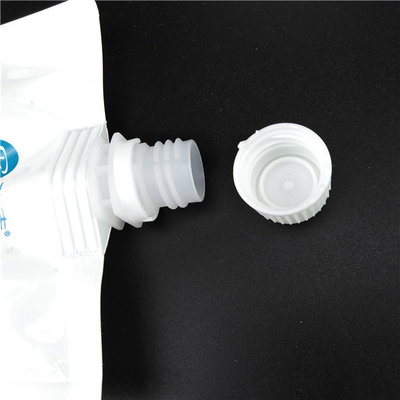 The factory produces 500ml food-grade plastic bags for 80% alcohol disinfectant/Hydrogen peroxide storage bag