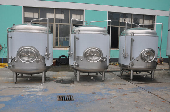 Brite Beer Tank , Automatic Control with Pointer Thermometer, Beer Brewery Plant