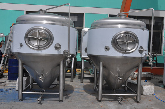 Semi Automatic Beer Brewing Tanks Fermenter For Beer Manufacturing