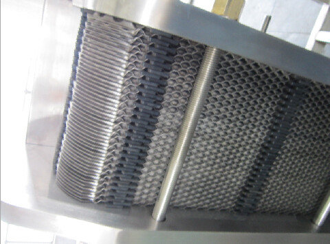 Plate Heat Exchangers For Heating / Refrigeration - Alcohol Cooling Condenser 2000LPH 10Ton PH