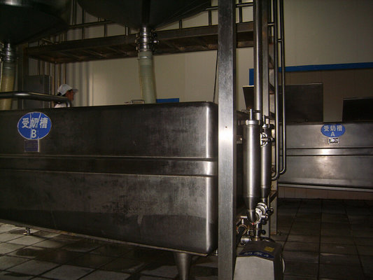 Dairy Milk Receiving Storage Tanks - Weighing Tank - Dump Tank - Customized