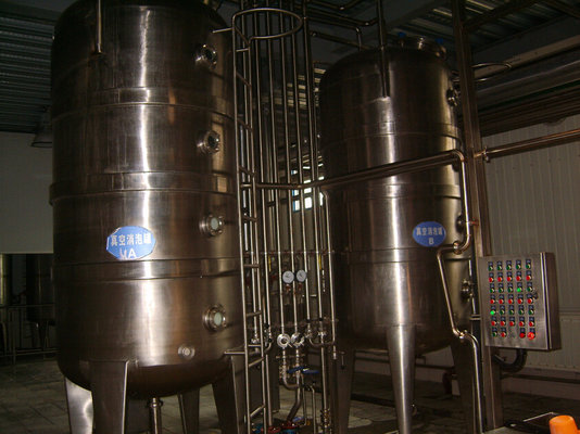 Stainless Steel Tanks -  Vacuum Defoaming Filter Storage Tank - reduce bubbles