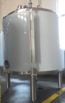 500L + Still Yogurt Plant / High Level Tanks /  PU Heat Insulated / Stainless Steel Roll Material