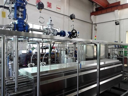 105~143ºC Dairy Milk Pasteurizer Machine / 0.5 Mpa Steam Heated Sterillizer Equipment