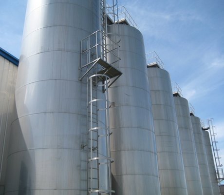 Large Horizontal / Vertical Stainless Steel Storage Tanks for Dairy Fresh Milk / Edible Oil