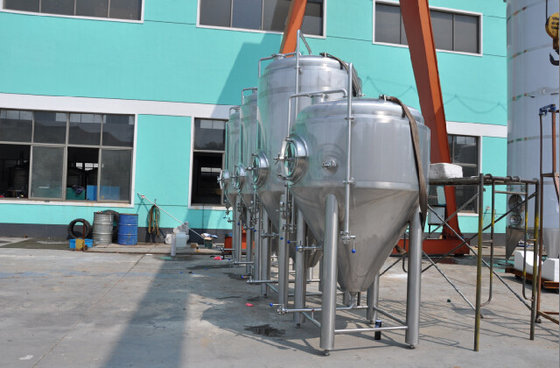 Insulated Beer Fermenter Fermentation Tank Beer Brewery Production Line