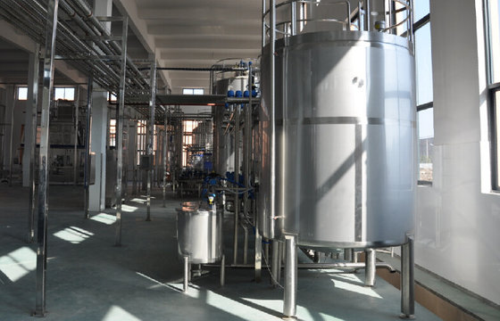 Carbonated Soft Drink Plant CSD Line with Stainless Steel Mixing Tanks