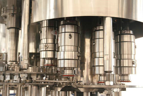 Machine de remplissage carbonatée rotatoire de boissons