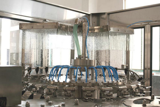 Chaîne de production remplissante automatique carbonatée par bouteille de machine de remplissage de boissons d'ANIMAL FAMILIER