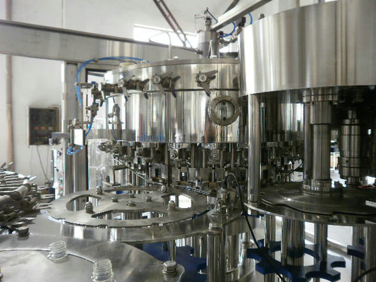 capsuleur de remplisseur de Rinser carbonaté par Monoblock de machine de remplissage des boissons 3 in-1 pour la boisson Aerated