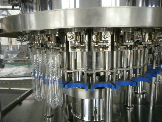 Équipement de remplissage par gravité de boisson non alcoolisée de soude/machine automatiques carbonatés 60 20000BPH principal