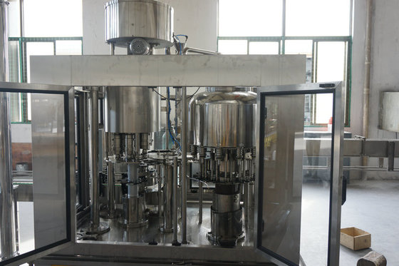 Machine de remplissage complètement automatique d'huile