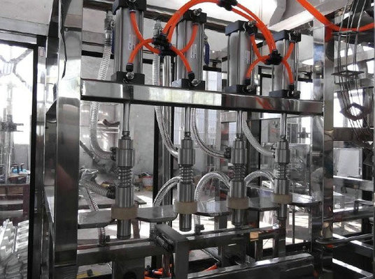 Aucune machine de remplissage automatique de boissons de gaz pour l'eau pure et l'eau minérale