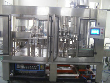 Machine de remplissage aseptique industrielle de boisson de l'eau RCGF complètement automatique 32-32-10