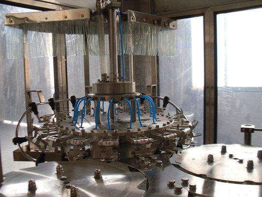 Machine de remplissage minérale d'eau potable de capacité élevée pour les bouteilles en verre