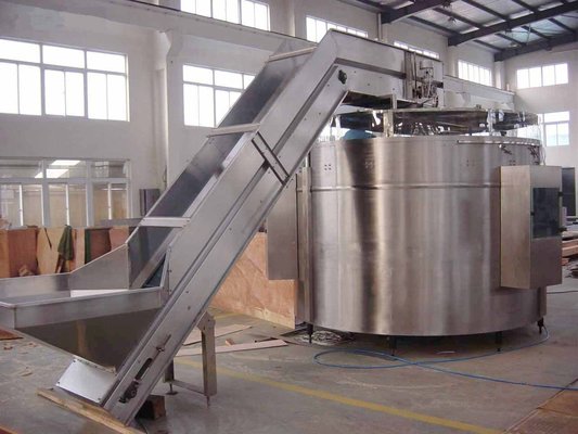 Bouteille à grande vitesse de l'ANIMAL FAMILIER 8000BPH Unscrambler/bouteille s'chargeant de la machine avec 16 positions fonctionnantes