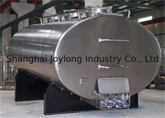 Big Horizontal Stainless Steel Tanks , Cooling Bulk Liquid Pasteurized Milk Tank 1000L - 30000L