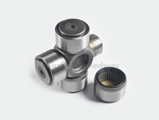 SWC225 Universal Cross Joint Coupling With Alloy Steel / 20Cr Material