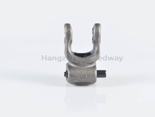 Tractor Pto Drive Shaft Parts , Pto Drive Shaft Yoke With Push Pin