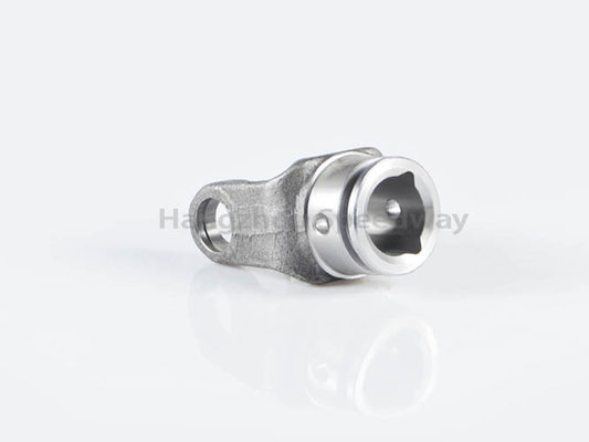 Forging Techniques Tractor Pto Shaft Parts Star Yoke With Metal Colour