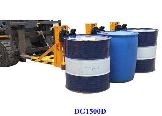 Rubber - belt Forklift Drum Grabber with Attached Safety Chain / Cam Lock