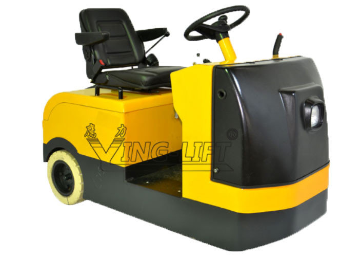 Yellow Drive Powered Airport Tow Tractor With Capacity 3T to 5T